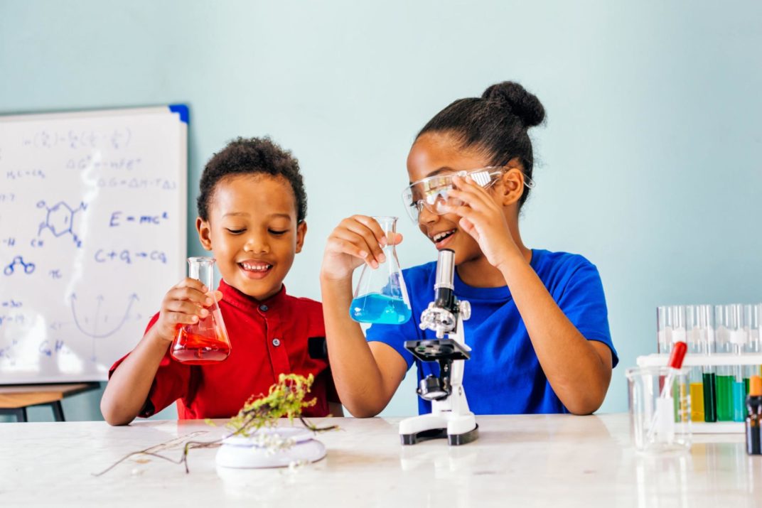 Science Lesson Plans: Fun Experiments and Activities for Learning