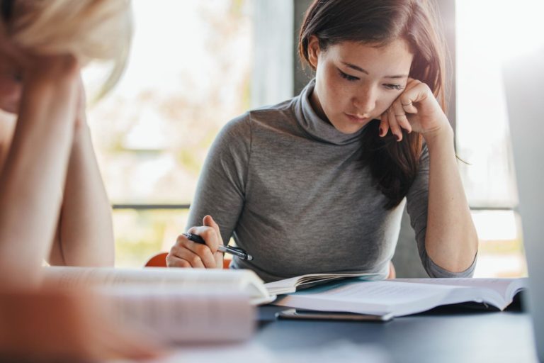 Self-Directed Learning: How Students Can Create Their Own Lesson Plans