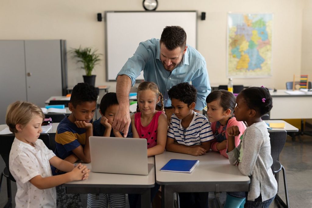 Lesson Plan Technology Can Help With Interruptions and Delays
