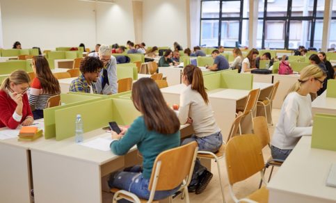 How To Manage Your Overcrowded Classroom - Planbook Blog