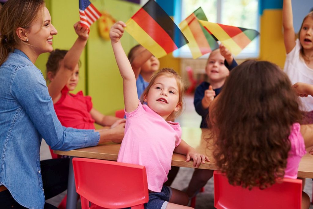 Systems of Government Lesson Plans for K-12 Students